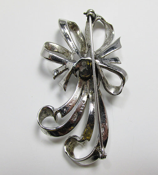 Boucher Vintage Eye-Catching 1930s Sterling Silver Ribbon Bow Pin